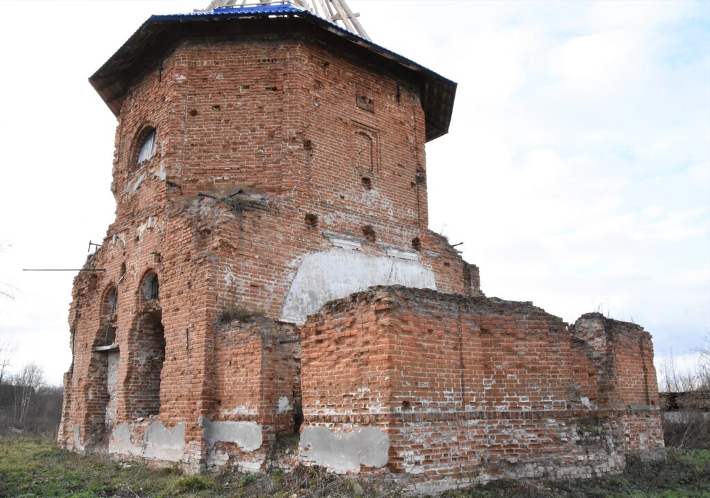Ortodoks kiliseleri Церковь Тихвинской иконы Божией Матери, Kalujskaya oblastı, foto