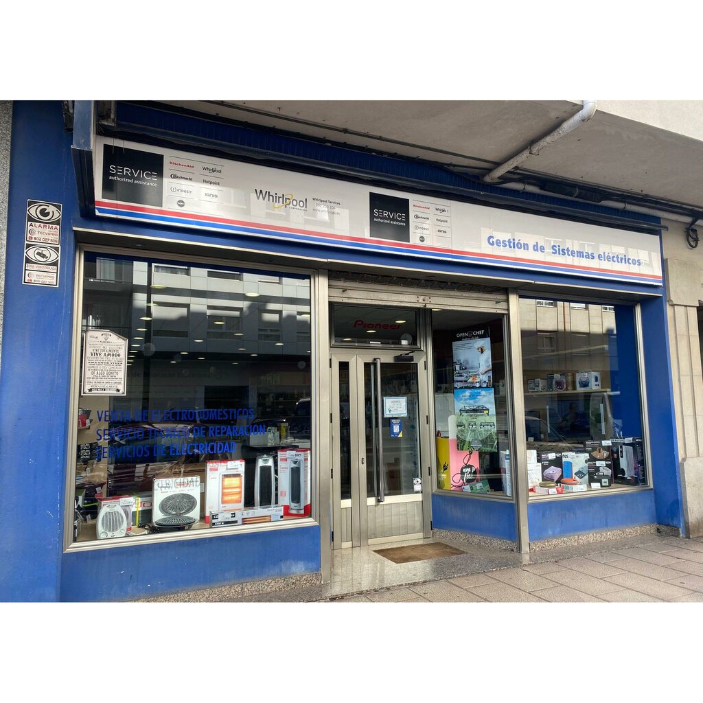 Elektrikli cihazların tamiri Gestión De Sistemas Eléctricos Ribadeo, Galisya, foto