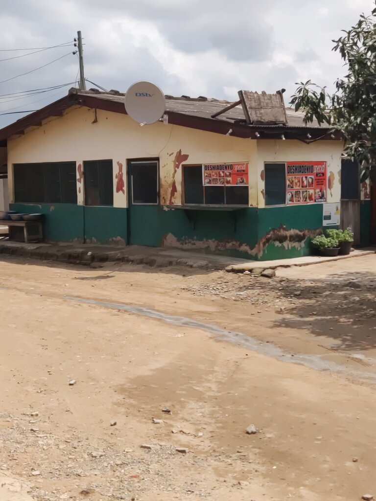 Restoran Deshiadenyo Special, Dünya, foto