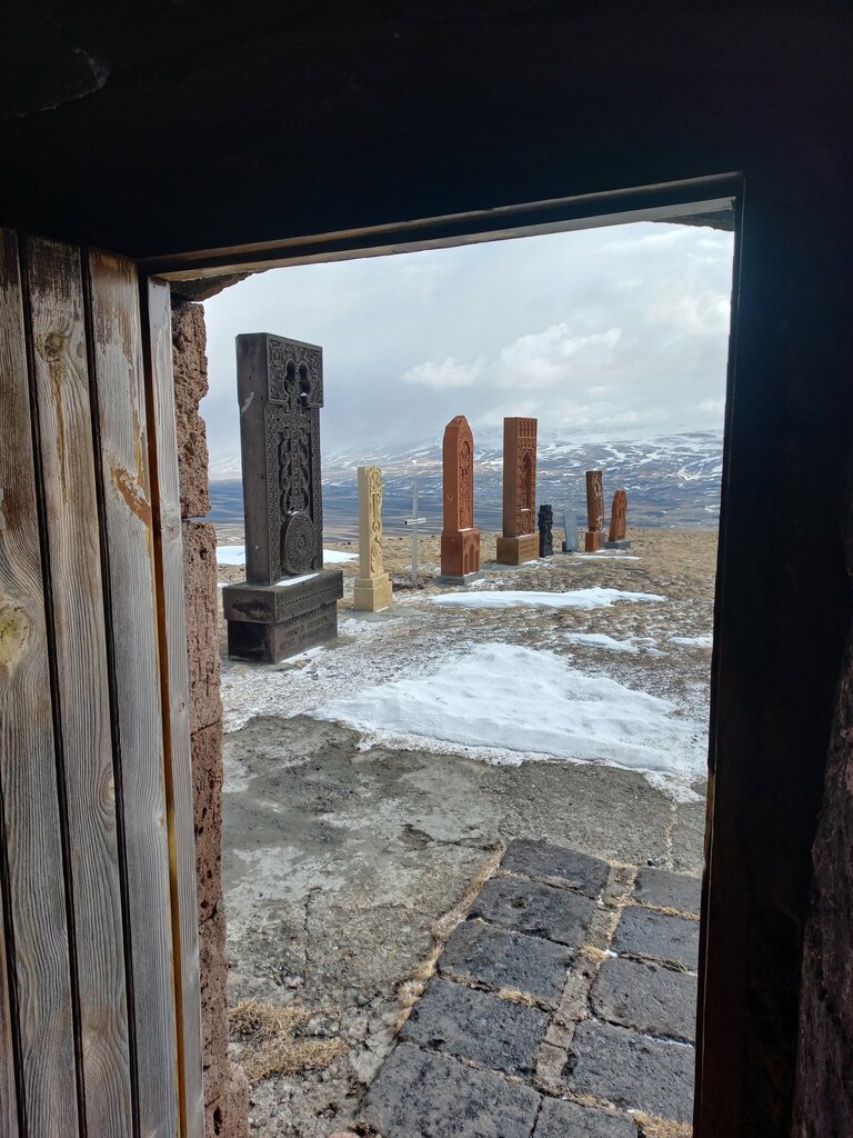 Dağ zirvesi Sharayi, Aragatsotn, foto