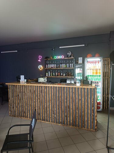 Kafe Neon, Svisloç, foto