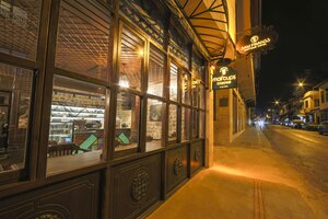 Malis Cups Coffee Antakya (Hatay, Antakya, Kurtuluş Cad., 80B), kahve dükkanları  Antakya'dan