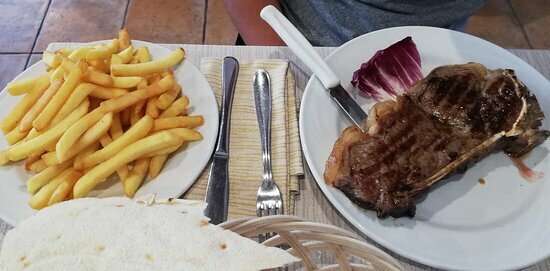 Restoran Ristorante Lungomare, Sardunya, foto