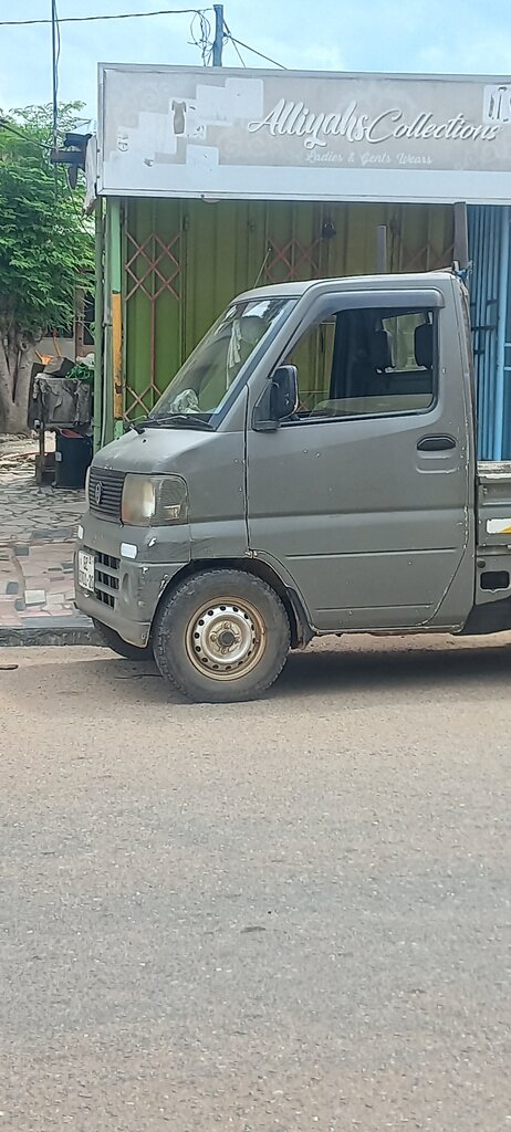 Giyim mağazası Alliyahs collections, Dünya, foto