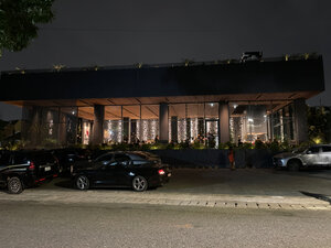 Shogun (4th Circular Road No:23, La), kafe  Dünya'dan