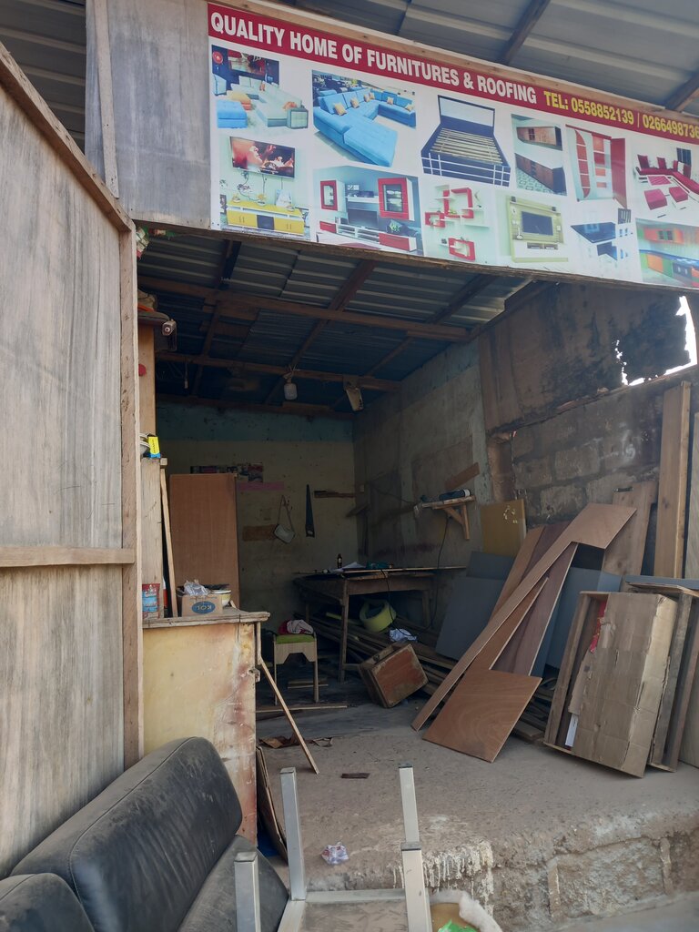 Mobilya fabrikaları Quality home of furniture, Akra, foto