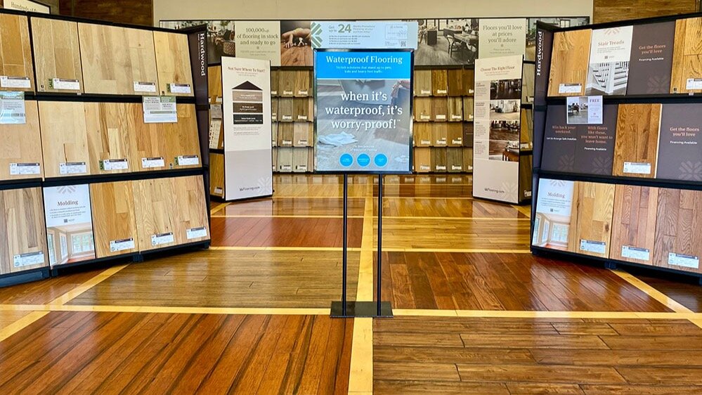Mobilya mağazaları Ll Flooring, Kuzey Carolina Eyaleti, foto