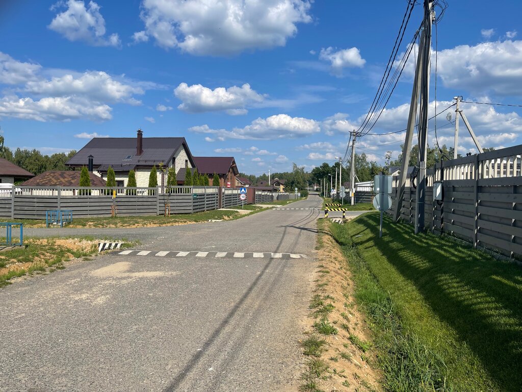 Yazlık yerleşim Arneevo, Moskova ve Moskovskaya oblastı, foto
