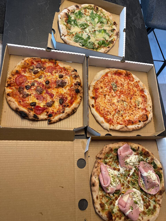 Restoran Asap Pizza, Moskova, foto