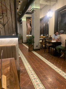 Paulownia (Imama Shamilya Avenue No:8А, Makhachkala), kafe  Makhachkala'dan