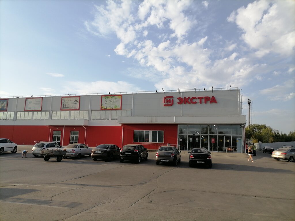 Hipermarket Magnit Ekstra, Tolyatti (Togliatti), foto