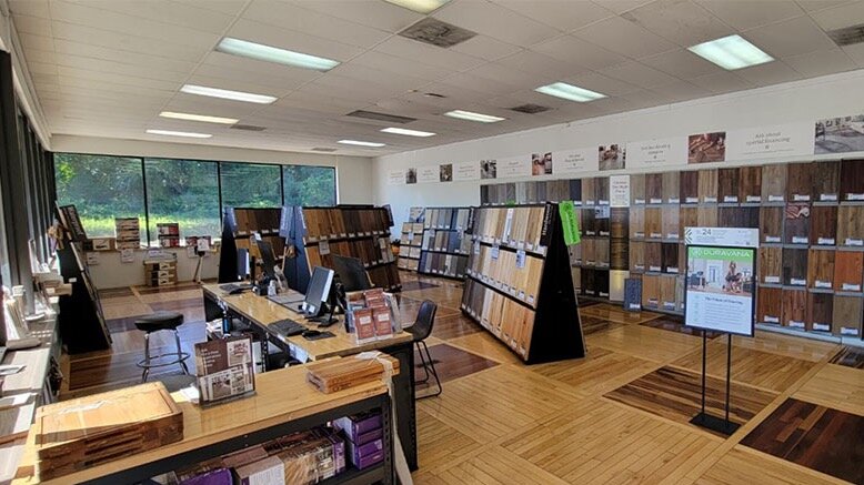 Mobilya mağazaları Ll Flooring, Erie, foto