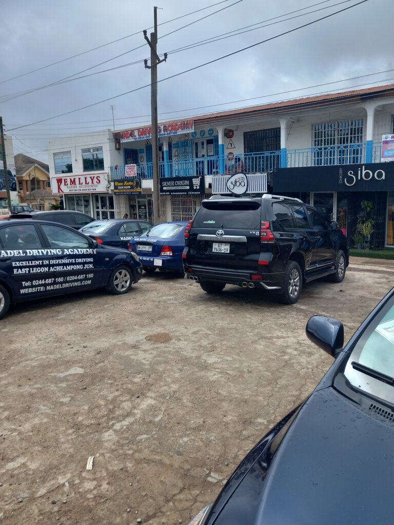 Kuaförler Weave Master Hair Salon, Akra, foto