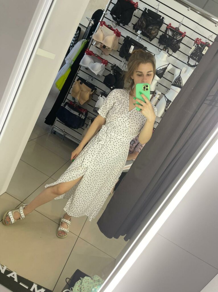 Giyim mağazası Фаина, Krasnodarski krayı, foto