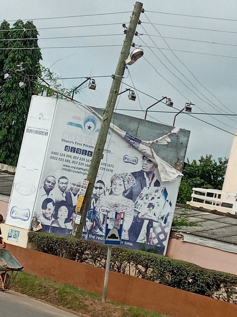 Kablolu televizyon Crystal TV, Akra, foto