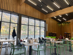 Кекс&Крендель (naberezhnaya imeni V.I. Lenina No:45/1), kafe  Divnogorsk'tan