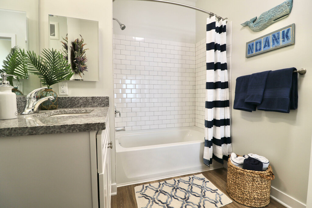 Emlak ofisi Harbor Heights Apartment Homes, Connecticut Eyaleti, foto