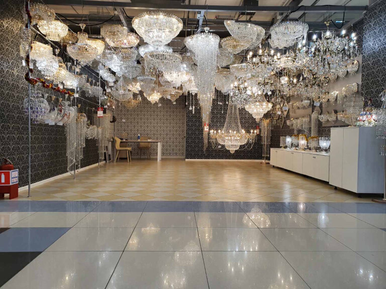 Elektrik ve elektrikli ürün mağazası Chandelier Store, Buhara, foto