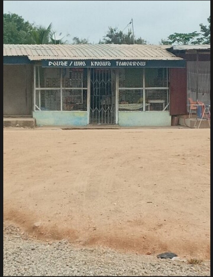 Market Douse who knows tomorrow supermart, Dünya, foto