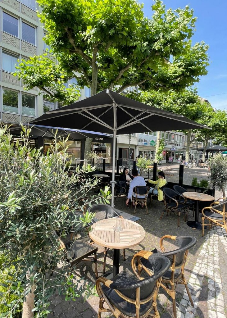 Kahve dükkanları Leonidas-Fressgass, Frankfurt am Main, foto