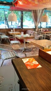 7LiR (Abakan, Pushkina Street, 50), cafe  Abakan'dan