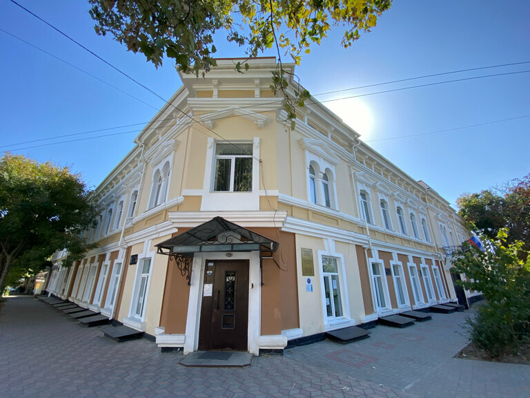 Ortaokul Feodosiyskaya obshcheobrazovatelnaya shkola № 3, Feodosya (Kefe), foto