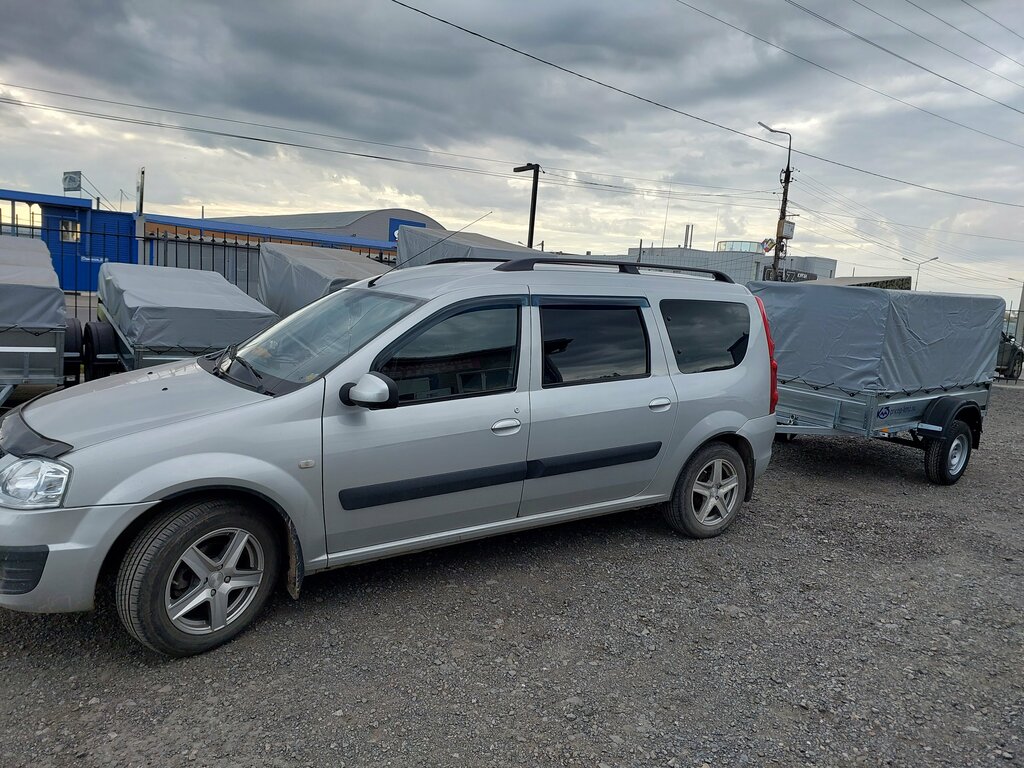 Araç römorkları Региональный склад прицепов, Kurgan, foto