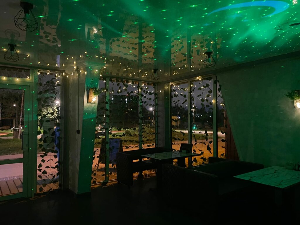 Kafe Ореховый родник, Kudrovo, foto