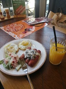 Paulownia (Amet-Khana Sultana Avenue No:4В/1), kafe  Makhachkala'dan