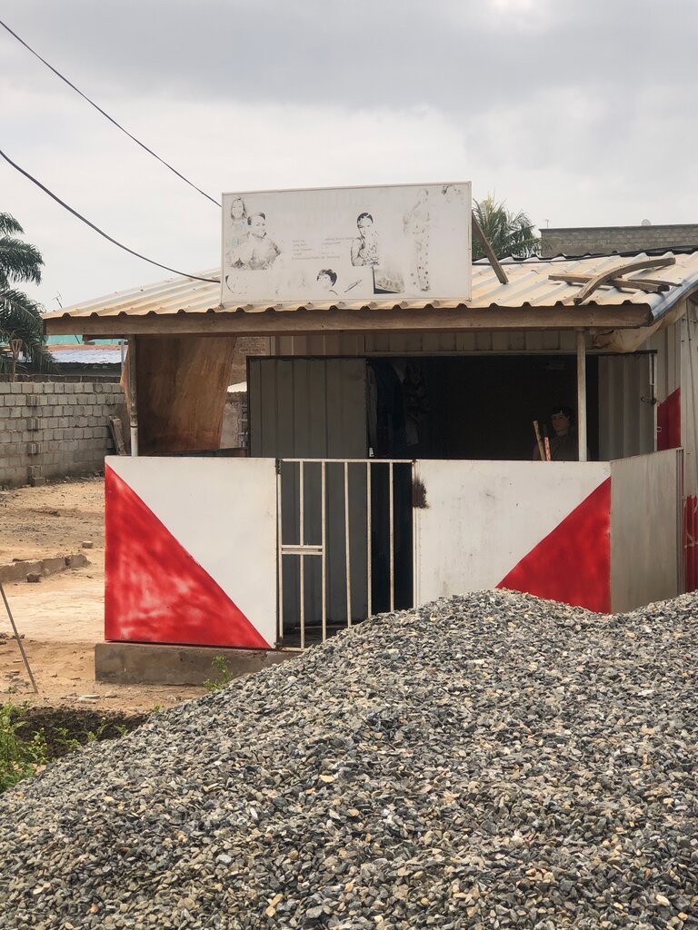 Terziler Gifty Morton, Dünya, foto