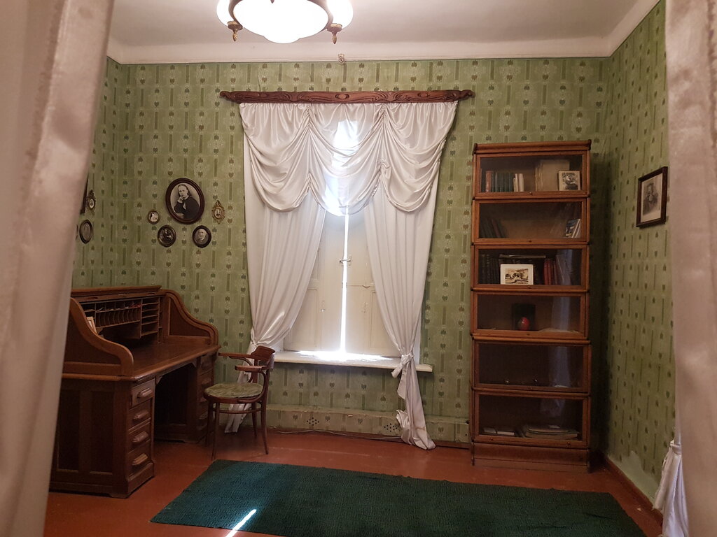 Müzeler ve sanat galerileri Дом-музей семьи Перовских, Sevastopol, foto