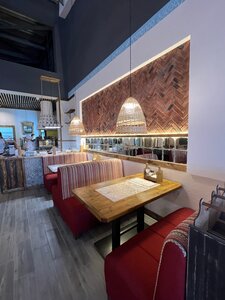 Starik Khinkalych (No:150, стр. 1, село Доброе), kafe  Kırım Cumhuriyeti'nden