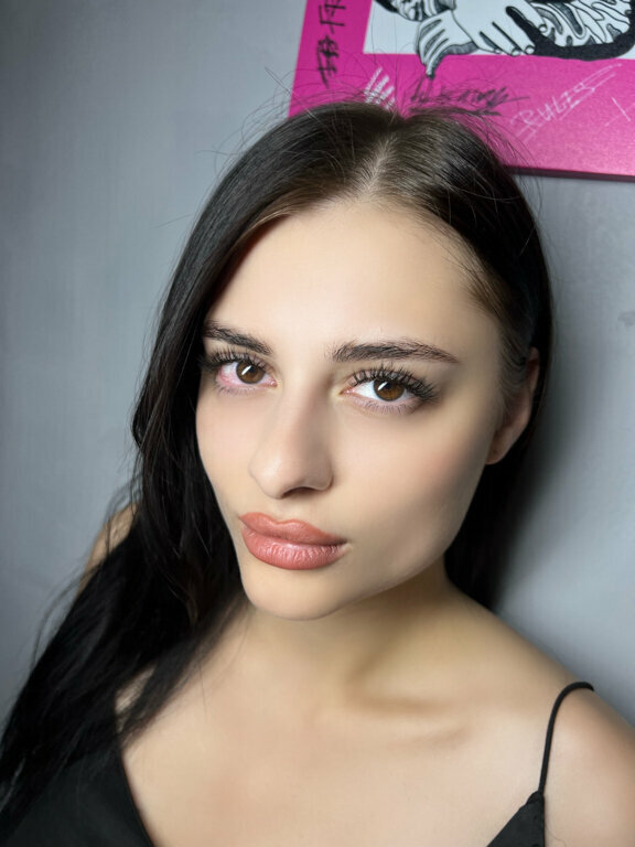 Kaş ve kirpik salonu Lash. chus, Moskova ve Moskovskaya oblastı, foto