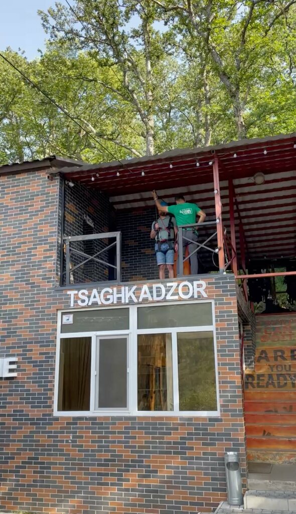 Atraksiyon Zip Line, Tsahkadzor, foto
