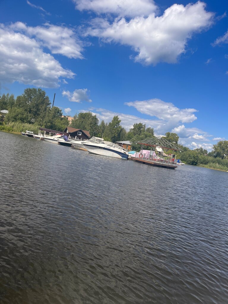 Limanlar Lodochnaya stantsiya 7 futov, Kineşma, foto