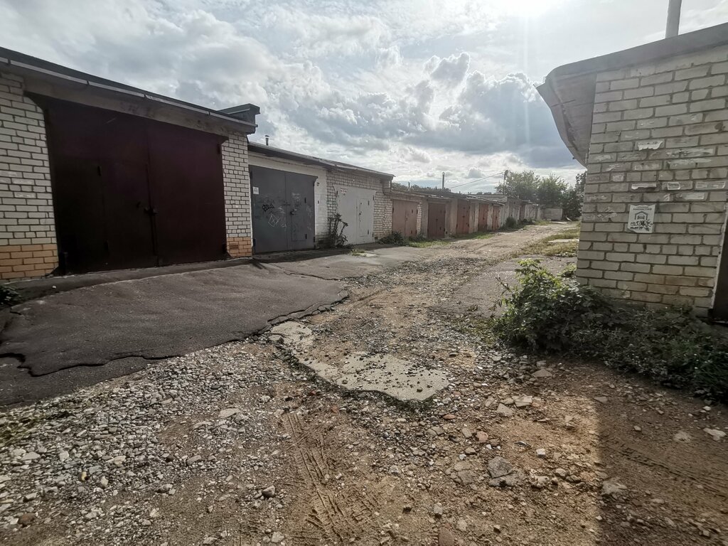 Garajlar ПГСК Путеец, Orel, foto