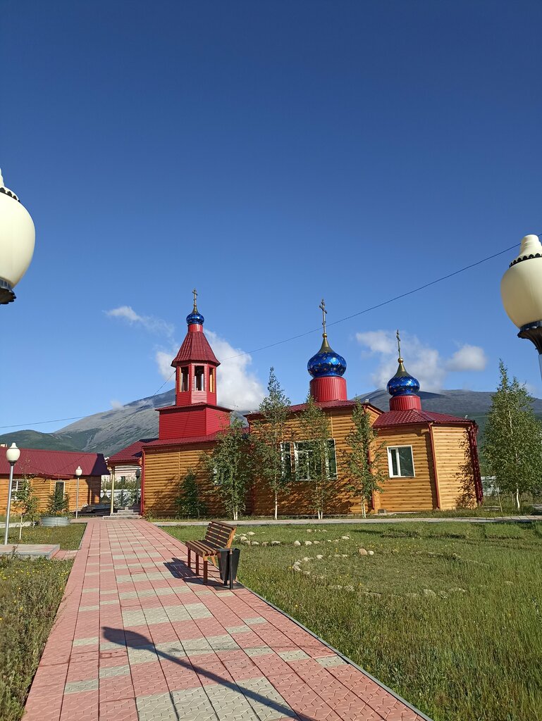 Ortodoks kiliseleri Церковь Успения Пресвятой Богородицы, Saha Cumhuriyeti (Yakutistan), foto