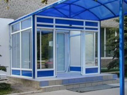 Cam kapılar MonolitStroyServis, Yekaterinburg, foto