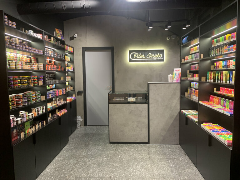 Tütün, sigara mağazaları PiterSmoke, Saint‑Petersburg, foto