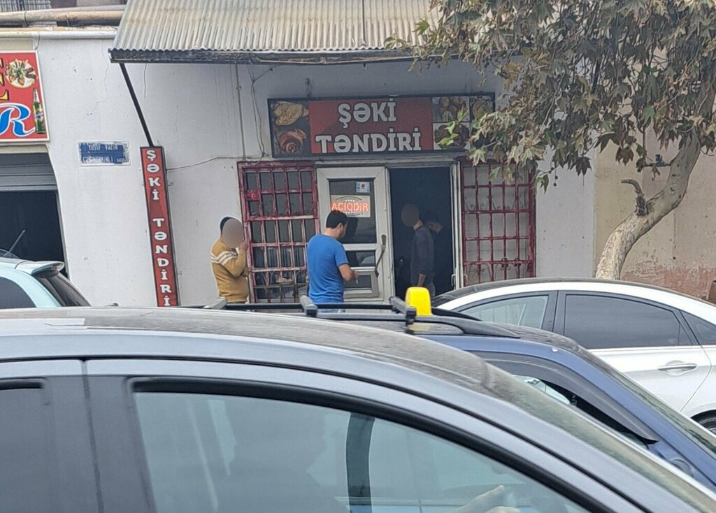 Ekmek fırını Şəki Təndiri, Bakü, foto