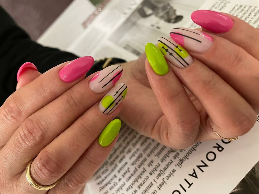 Manikür-pedikür Lucky Nails, Moskova, foto