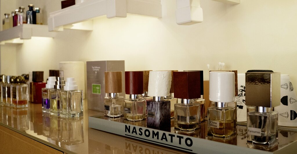 Kozmetik ve parfümeri mağazaları Villa 515 Perfume and Cosmetics Store, Dubai, foto