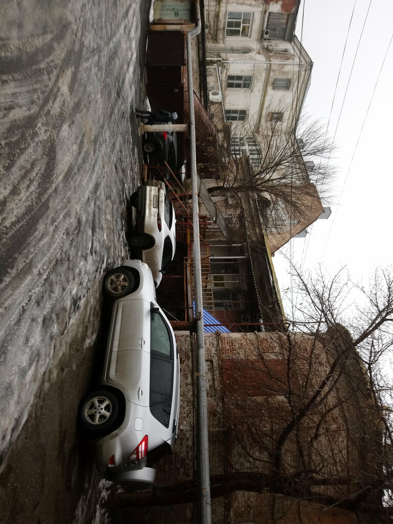 Aşılama noktası Пункт вакцинации в ГБУЗ АО городская поликлиника № 8, Astrahan, foto