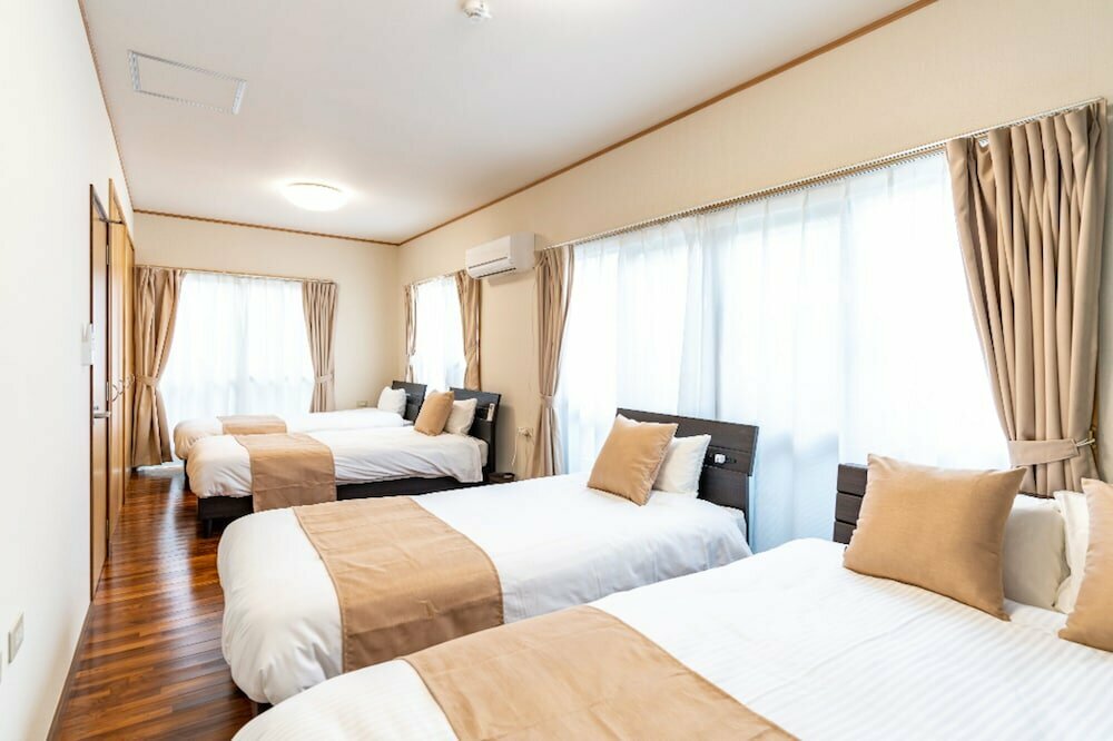 Otel Seaside Motobu, , foto