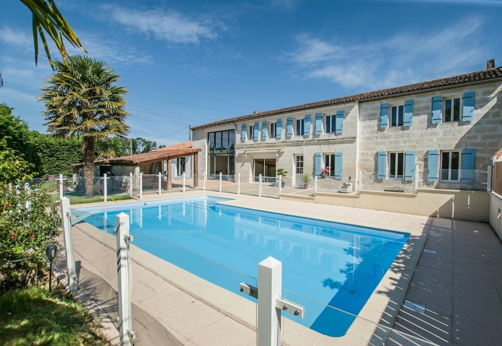 Otel Les Cuves, , foto