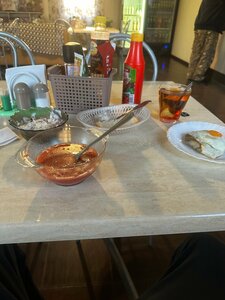 У дяди Вовы (Korablyovskaya ulitsa No:3, selo Aleksandrovskoye), kafe  Kirovskaya oblastından
