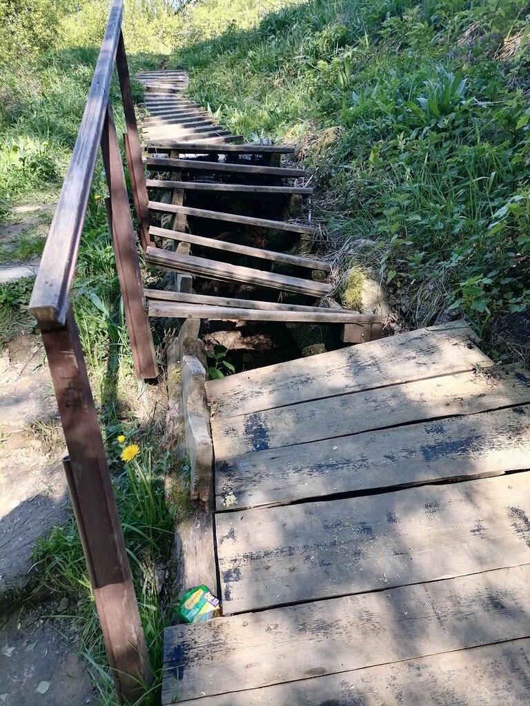 Pınar, çay Spring, stream, Moskova ve Moskovskaya oblastı, foto
