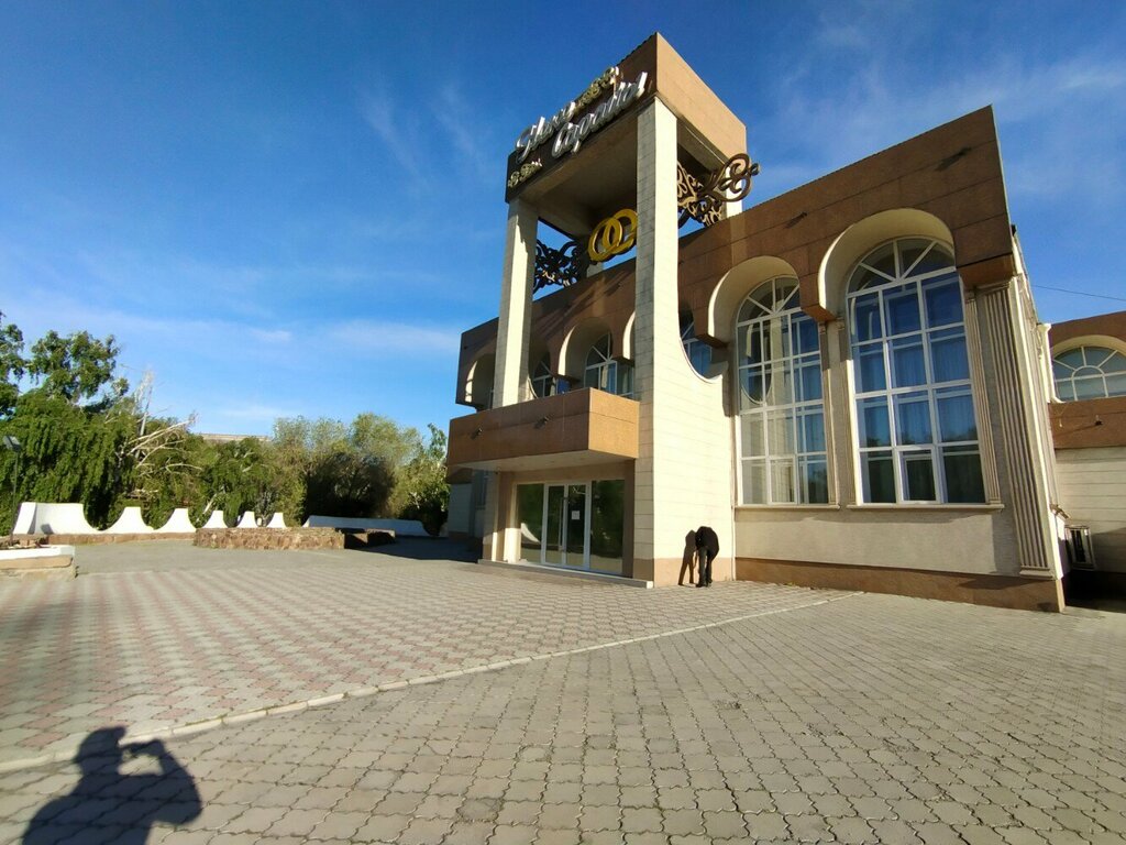 Düğün, toplantı salonu Neke Saraiy, Semey, foto