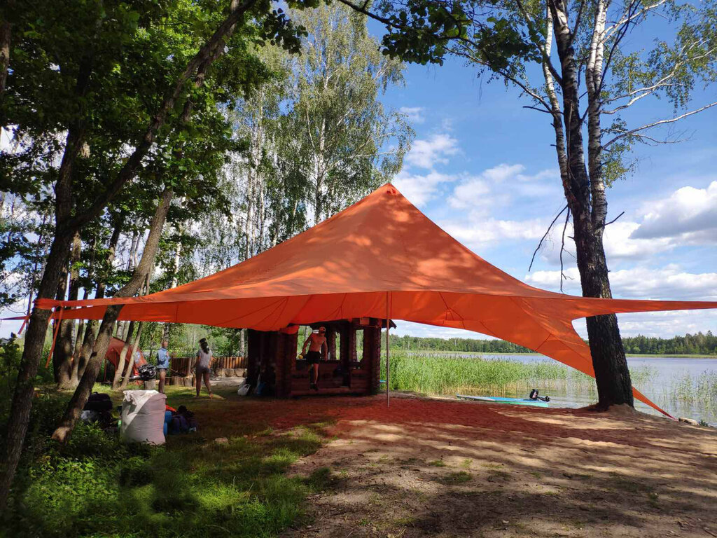 Kamp alanları Заказная туристическая стоянка Выселки, Vitebskaya oblastı, foto