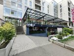 Oro Saburtalo (Zurab Anjaparidze Street No:3), restoran  Tiflis'ten